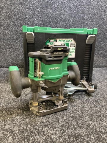 Overhand router Hikoki M3612DA - PS Auction - We value the future ...