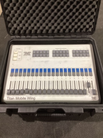 Avolites Titan Mobile Wing - PS Auction - We value the future - Largest ...