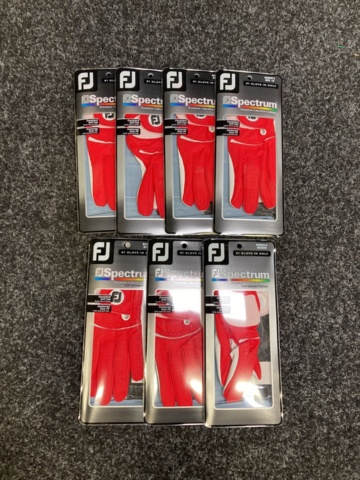 7 golf gloves FJ Spectrum Women's Left Hand size M and ML - PS Auction ...