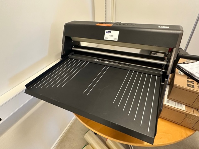 Laminating machine A1 Xyron 2500 and 5 rolls of laminating film - PS ...