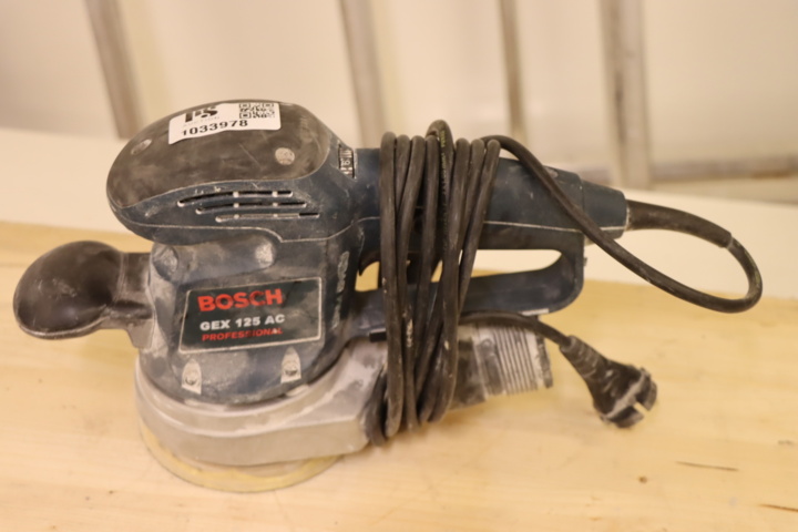 Bosch GEX 125 AC Excenterslip - Auktioner online - Nätauktioner & Konkursauktioner | PS Auction