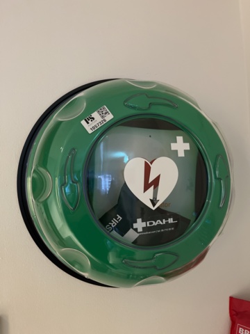 Defibrillator - PS Auction - We value the future - Largest in net auctions