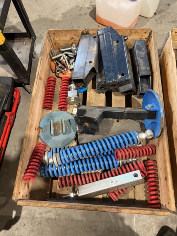 Pallet with snow plow accessories - PS Auction - We value the future ...