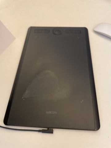 Wacom Intuos Pro Drawing pad for computer - PS Auction - We value the ...