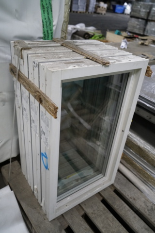 4 windows 6x10 - PS Auction - We value the future - Largest in net auctions