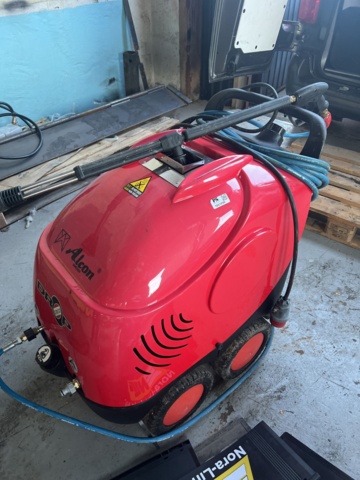 Hetvattentvätt Alcon Drop 170 - Auktioner online - Nätauktioner ...