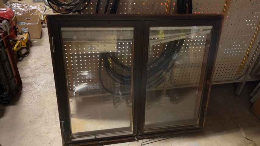 Double wooden window - PS Auction - We value the future - Largest in ...