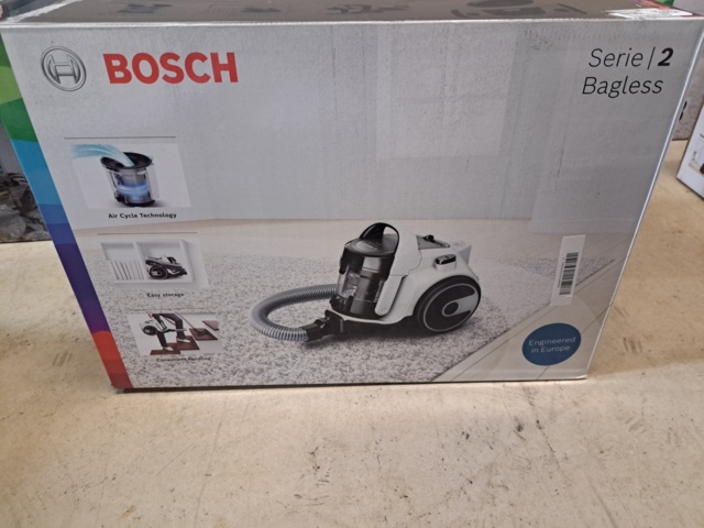 Bosch Series 2 Vacuum cleaner without bag - PS Auction - We value the ...
