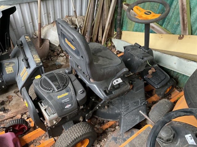 Riding mower Partner 950 - PS Auction - We value the future - Largest ...