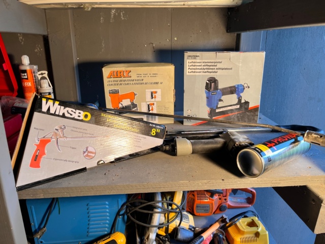 Wiksbo, Airy and staple gun - PS Auction - We value the future ...