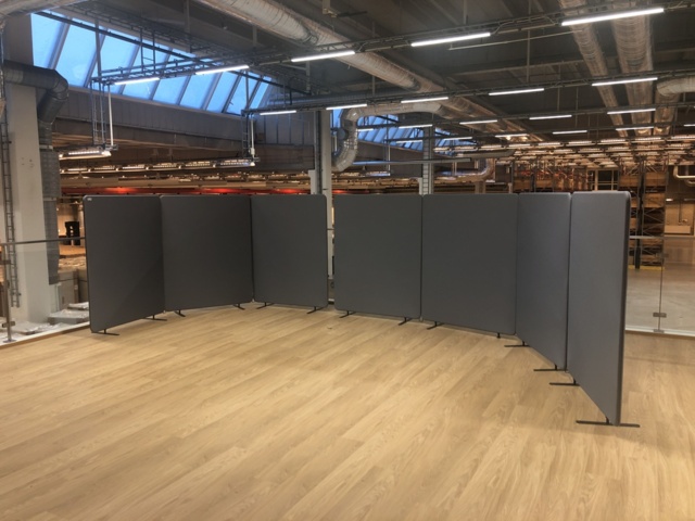 Screen walls 7 sections - PS Auction - We value the future - Largest in ...