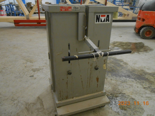 Hand press for pressing soft plastics - PS Auction - We value the ...