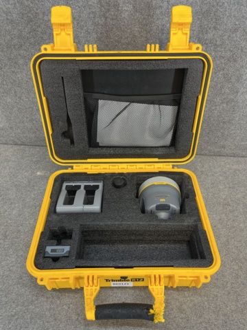 GPS (GNSS system), Trimble R12i - PS Auction - We value the future ...