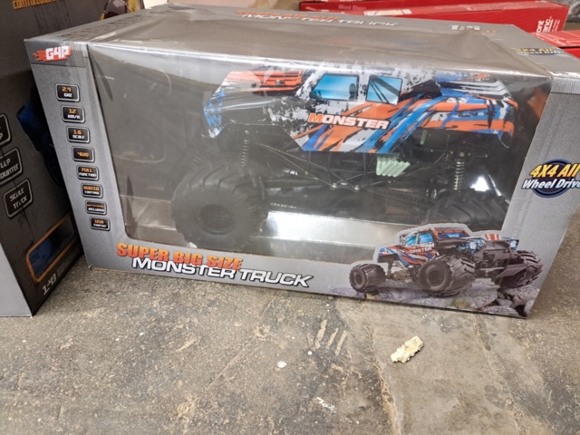 Radio controlled car Super Big Size Monster + Speedway Gear4Play - PS ...