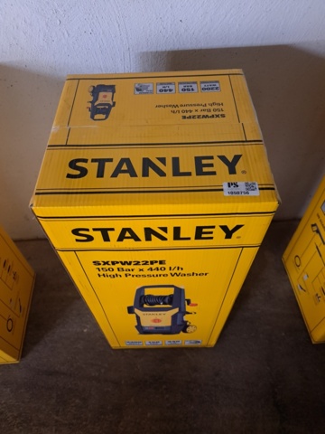 Stanley High pressure washer with various accessories - PS Auction - We ...