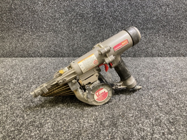 Pneumatic nail gun MAX CNV400A - PS Auction - We value the future - Largest in net auctions
