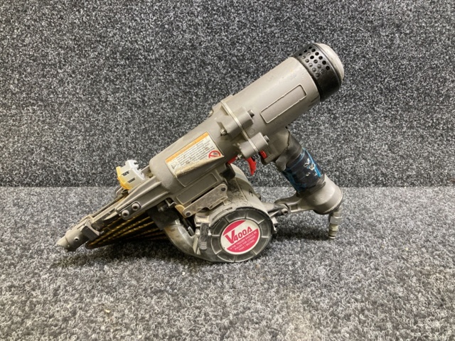 Pneumatic nail gun MAX CNV400A - PS Auction - We value the future - Largest in net auctions