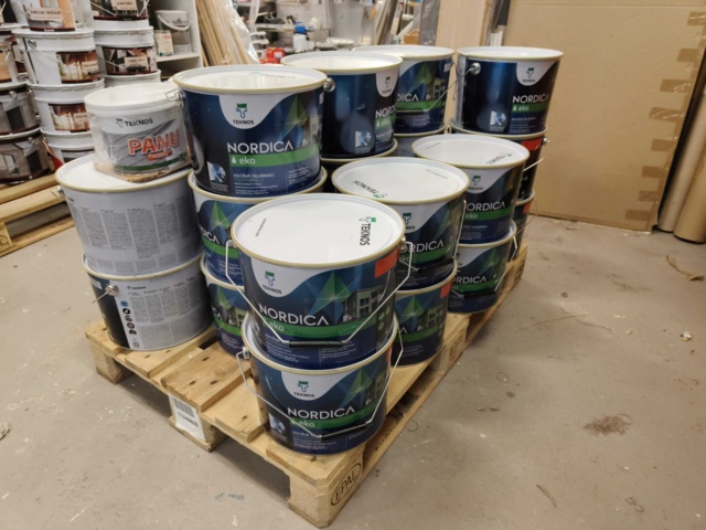 Batch of house paint in mixed colors - About 40 pails - PS Auction - We ...