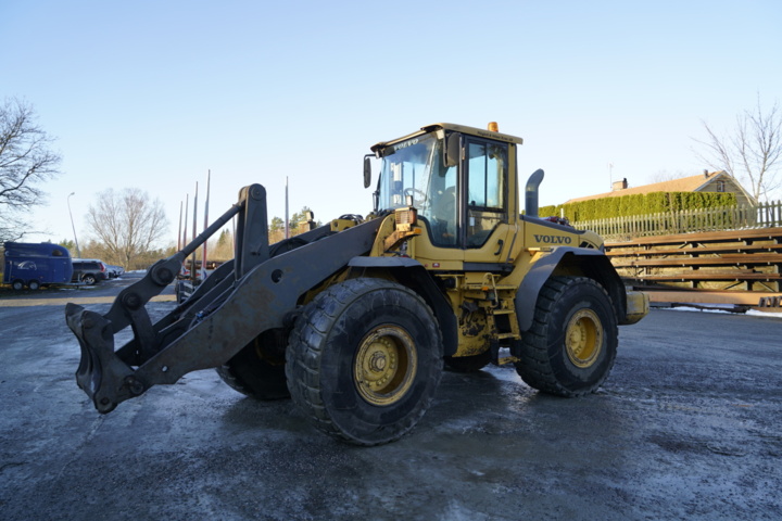 Wheel loader Volvo L110F (long boom) - 2007 - PS Auction - We value the ...
