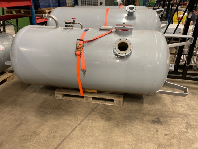 Tank 2000L - Atlas Copco - Auktioner online - Nätauktioner ...