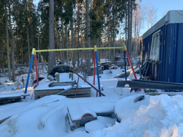 Swing with buddy swing - PS Auction - We value the future - Largest in ...