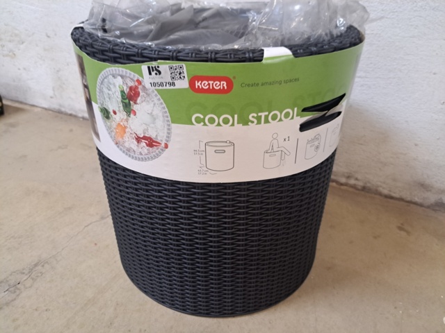 Keter Cool Stool - PS Auction - We value the future - Largest in net ...