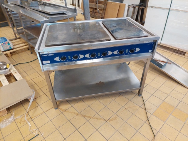 Grill bench Metos 120 x 80 cm - PS Auction - We value the future ...