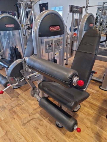 Leg extension/leg curl Star Trac - PS Auction - We value the future ...
