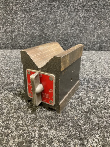 Magnetiskt V-Block Eclipse - Auktioner online - Nätauktioner ...