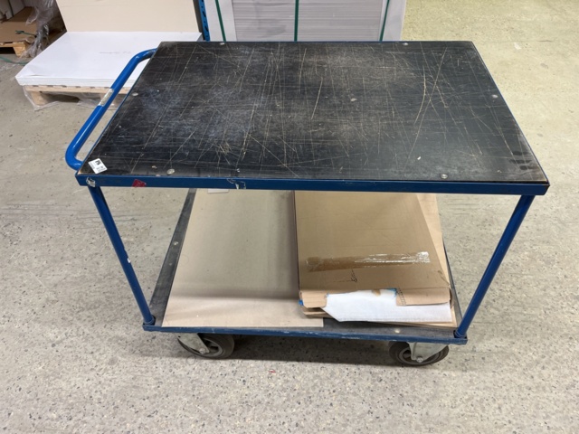 Trolley with 2 shelves - PS Auction - We value the future - Largest in ...