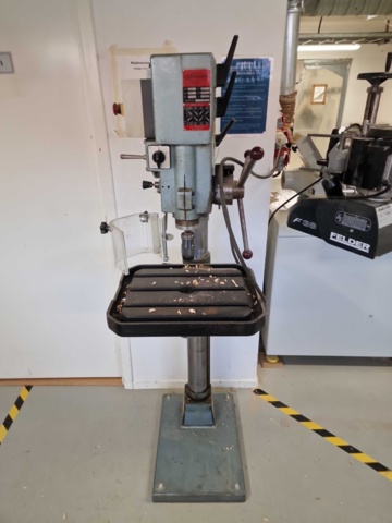 Column drilling machine Strands S 68 - PS Auction - We value the future ...