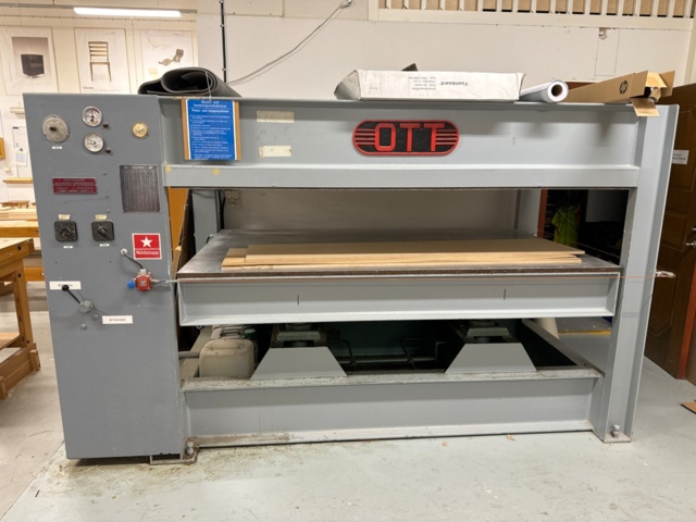 Paul Ott press machine - PS Auction - We value the future - Largest in ...
