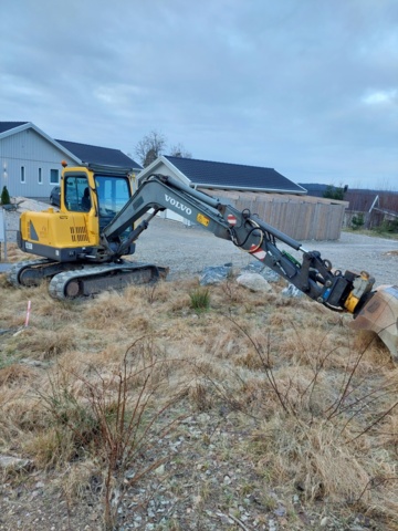 Excavator Volvo EC55B -03 with Engcon rototilt and 3 buckets - PS ...