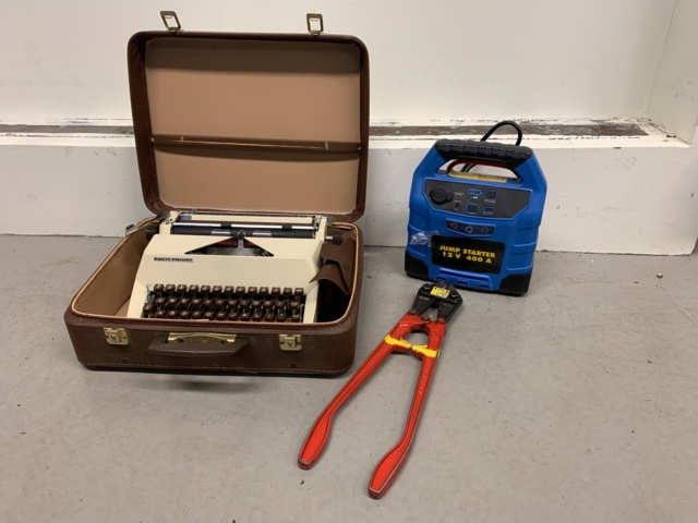 Mixed - Typewriter, Starter & Bolt Cutters - PS Auction - We value the ...