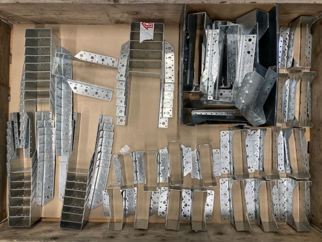 Assortment of beam shoes Essve - PS Auction - We value the future ...