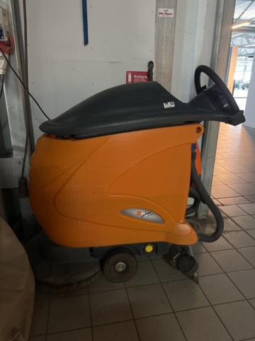 Combi scrubber Taski Swingo 855B - PS Auction - We value the future ...
