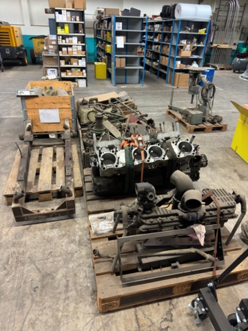 Rolls Royce tank engine, V12, MK 4B - PS Auction - We value the future ...