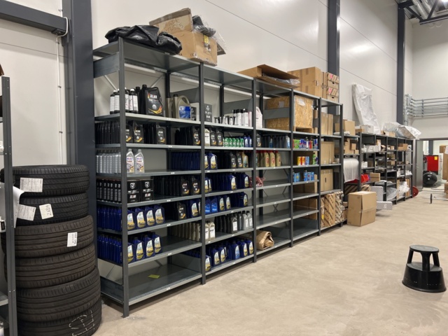 Fiat parts warehouse store
