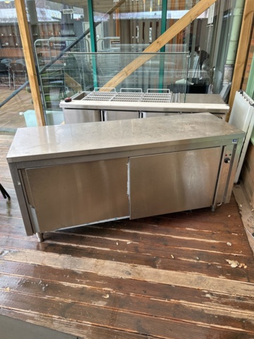 Stainless Steel Heating Bench Virtus TAR618 - 2020 - PS Auction - We ...