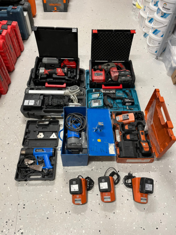 Hand machines 7 pcs with accessories - Milwaukee/Baier and more - PS ...