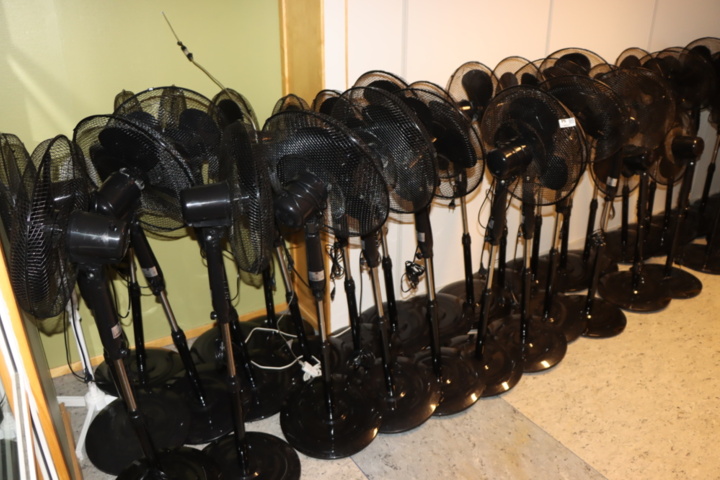 36 floor fans - PS Auction - We value the future - Largest in net auctions