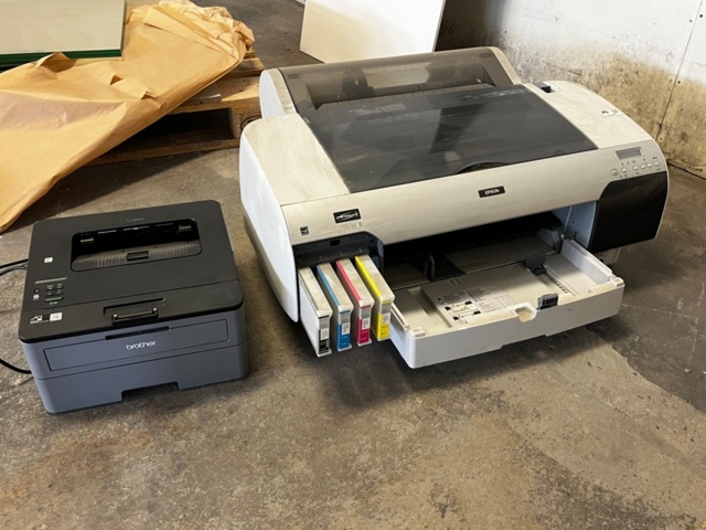 Large format printer, Epson Stylus Pro 4450 and printer Brother - PS ...