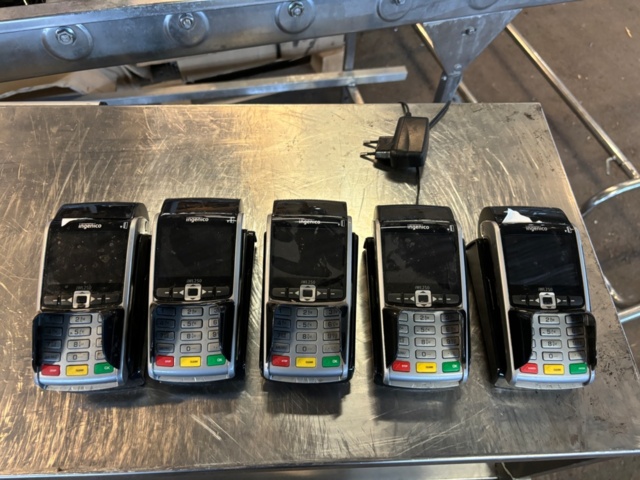 5 mobile card terminals ingenico IWL252-002-Nets - PS Auction - We ...