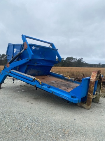 Dumper flatbed with container 12m3 - PS Auction - We value the future ...