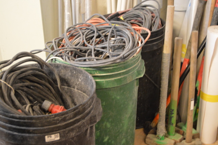 Electric cables/ splice cords of various kinds - PS Auction - We value ...