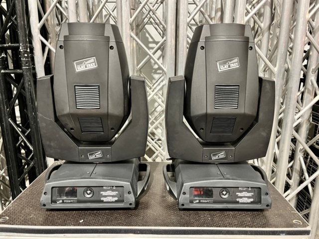 Clay Paky Alpha Spot 700HPE incl omega brackets and clamps. Excluding ...