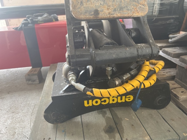 Gripper/Timber grip Engcon Grip-TG16SS50 - 2014 - PS Auction - We value ...