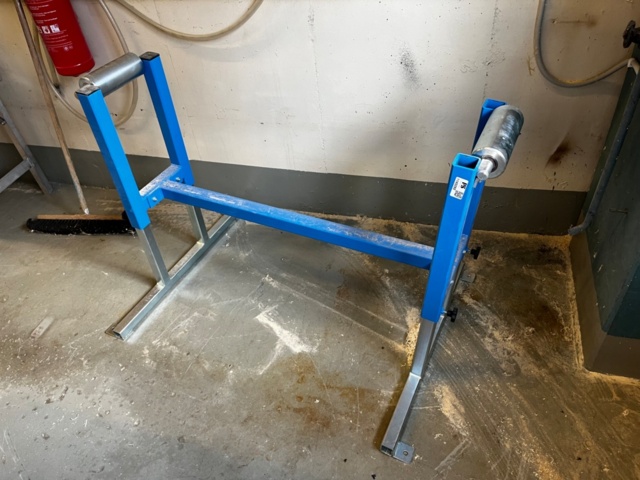 Roller trestle - PS Auction - We value the future - Largest in net auctions