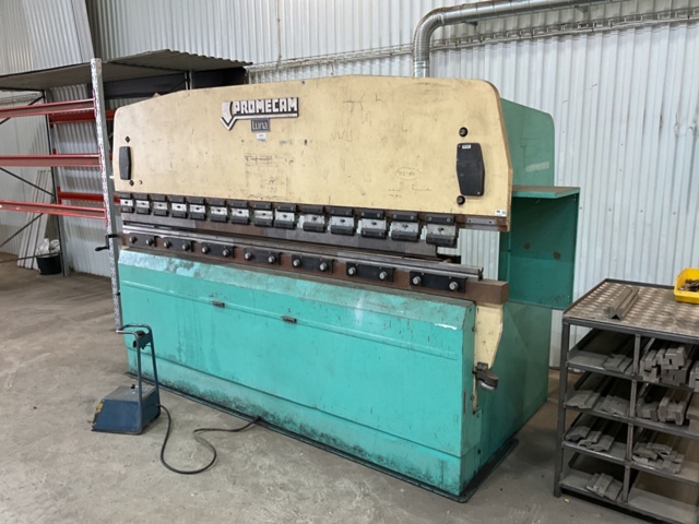 Edge press Promecam Luna with accessories - PS Auction - We value the ...