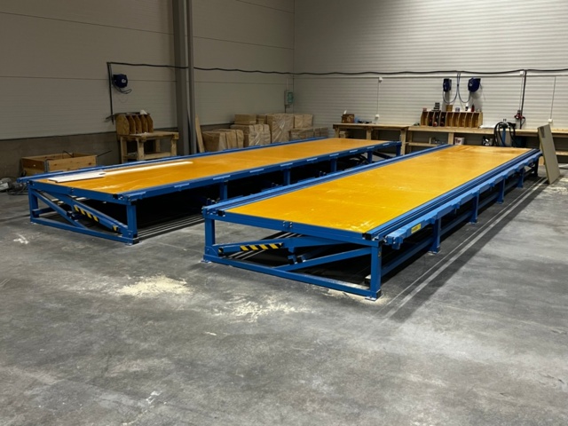 Wall turners/ mounting table, 1 pair, Randek BS20U-090 - PS Auction ...